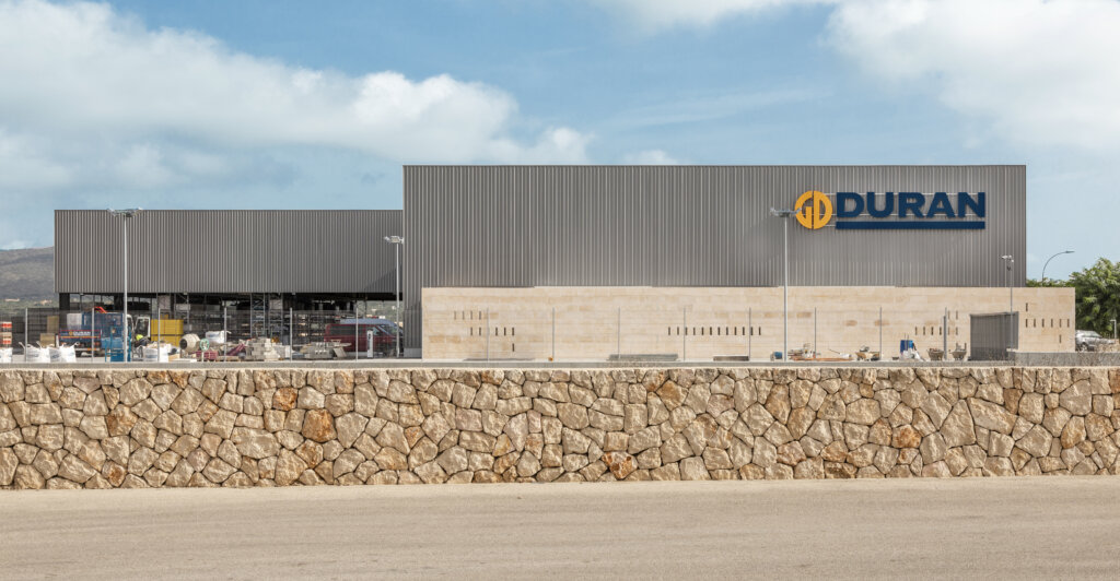 Duran inaugura un nuevo centro en Santanyí - ASINEM